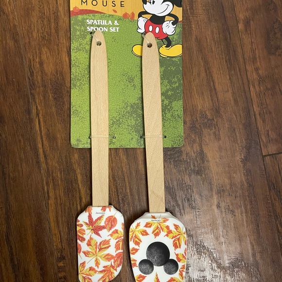 Disney | Kitchen | Disney Mickey Mouse Fall Silicone Spatula And Spoon ...